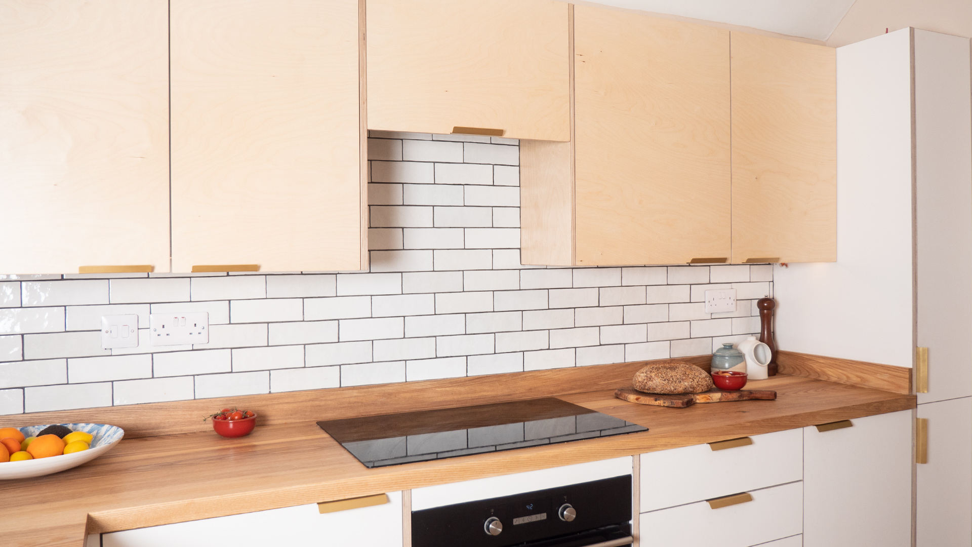 home - DRESS KITCHENS